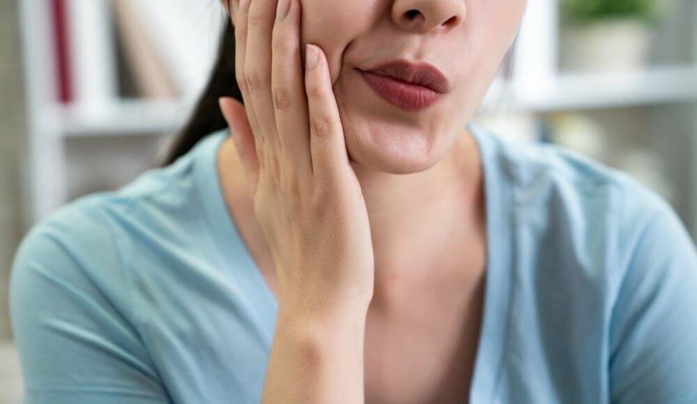 Diş Sızlamasının Nedenleri Nelerdir? - Uzmanlar Diyor Ki