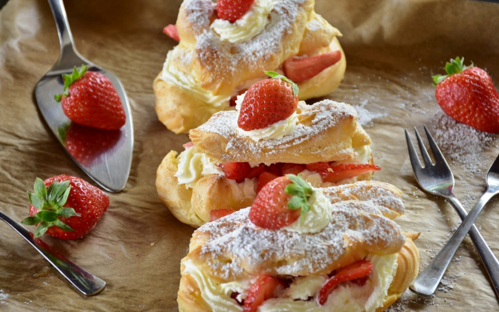 Çilek: Sağlık ve Lezzetin İhtişamı - Uzmanlar Diyor Ki